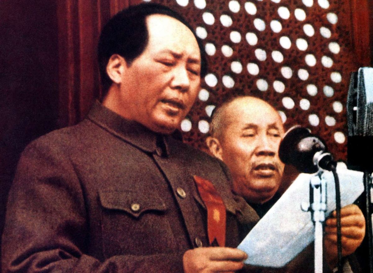 Mao Ce-tung vyhlašuje před 70 lety vznik Čínské lidové republiky ...