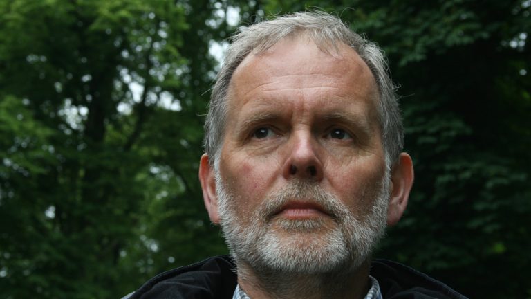 Neuvěřitelný příběh: Tajný agent během donášení stihne zplodit dítě ...